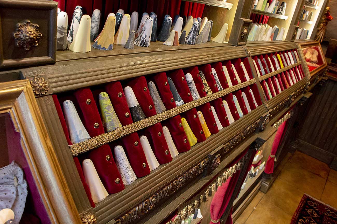 First look: Inside York’s new ghost shop – full of spooks and secrets ...