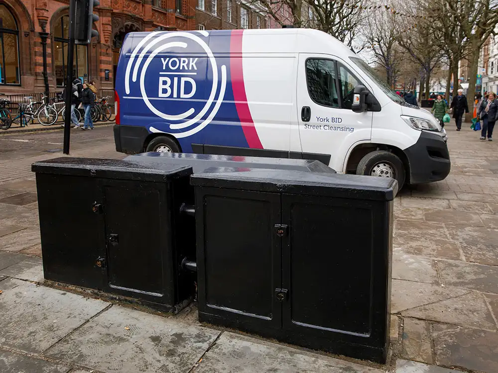 York’s five-day makeover! Team effort sees the city centre rejuvenated ...