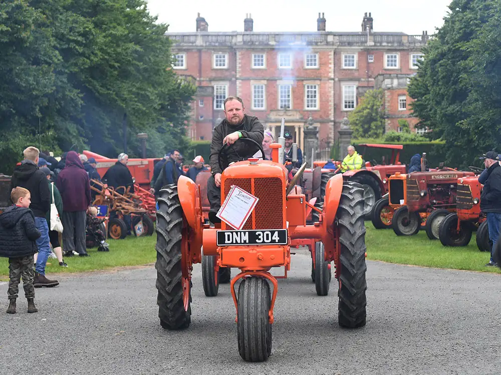 Tractor Fest attracts record crowd to ‘fantastic family weekend ...
