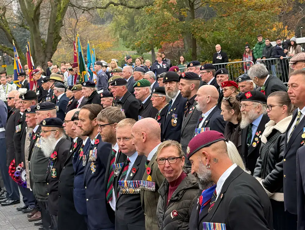 Video and pictures: York pays tribute to the fallen on Remembrance ...