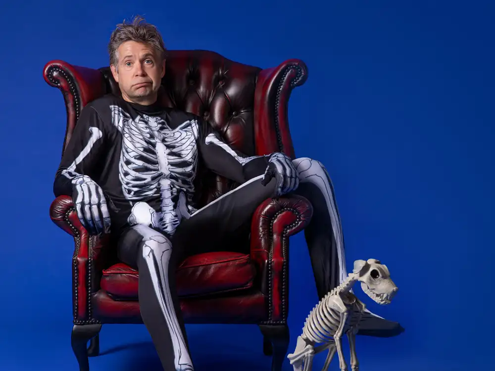 Award winning comedian to bring brand new show to York market town ...